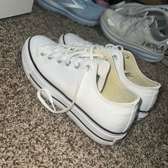 Converse | Shoes | Women Platform Canvas Converse Low Rise | Poshmark